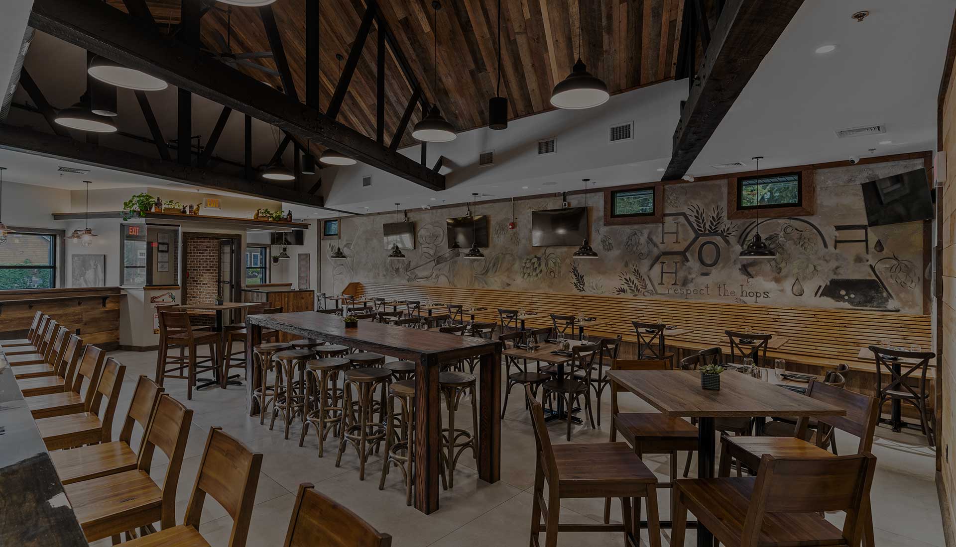 Black Rabbit Saloon - Restaurant - Craft Beer - Sports Bar